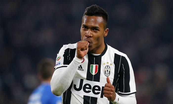 Alex Sandro está em fim contrato com a Juve e pode retornar ao Brasil