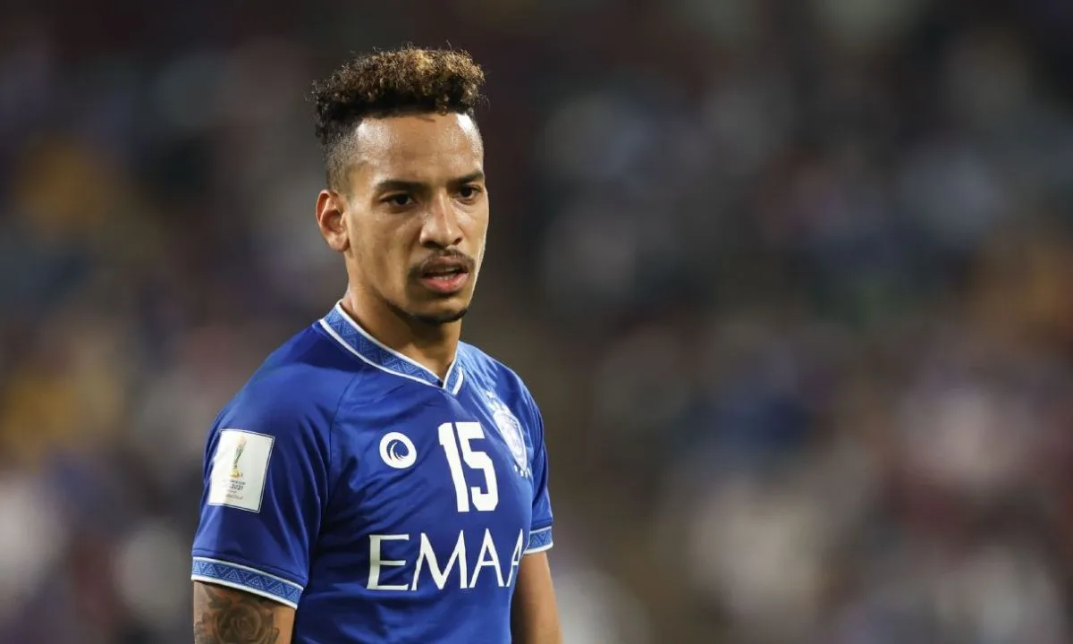 Palmeiras e Vasco entram na disputa para contratar Matheus Pereira