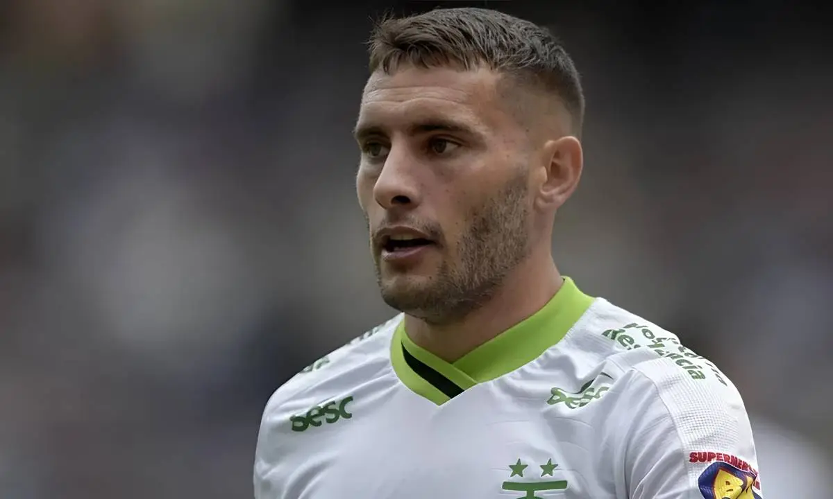 Destino de Emmanuel Martínez está entre dois clubes do Brasileirão