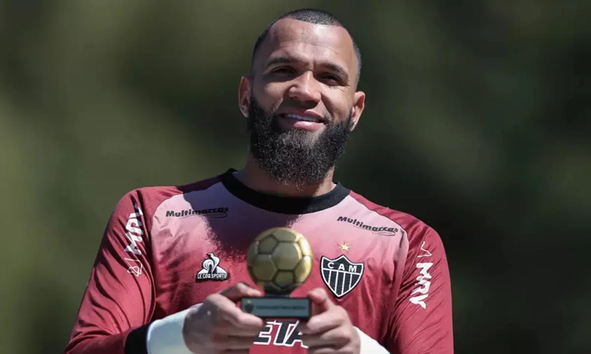 Corinthians mira a contratação do goleiro Everson, do Atlético-MG Corinthians mira a contratação do goleiro Everson, do Atlético-MG