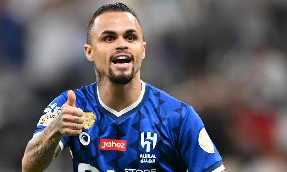 Michael marca viagem ao Brasil e deve ser anunciado pelo Flamengo